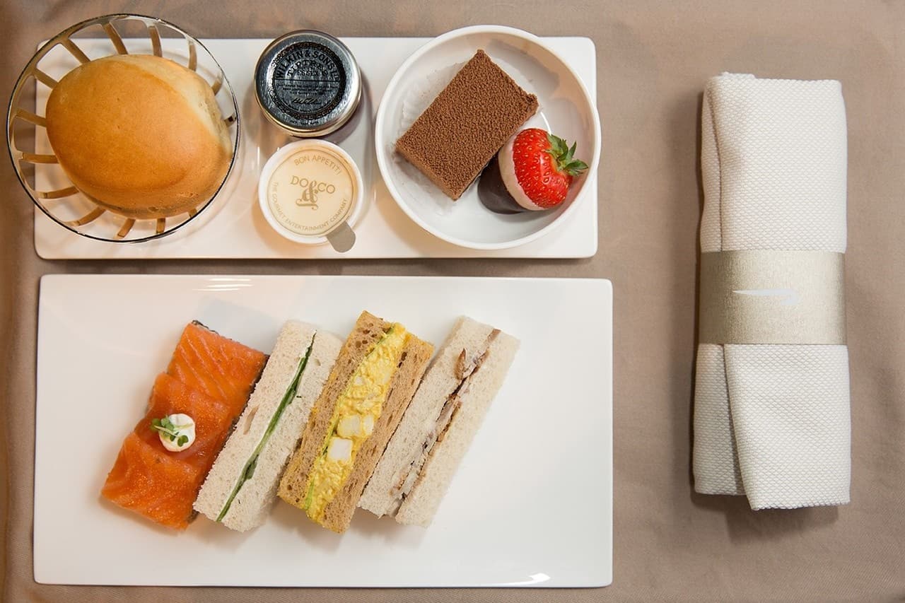 New BA Club World catering on London Heathrow - New York JFK – London ...